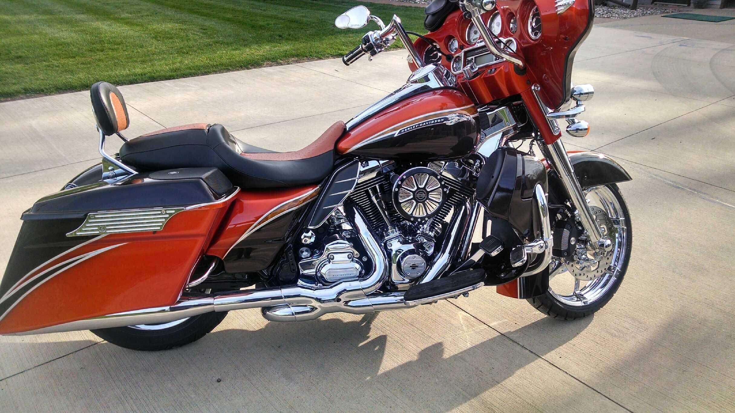 Micro Auto Group - Chrome